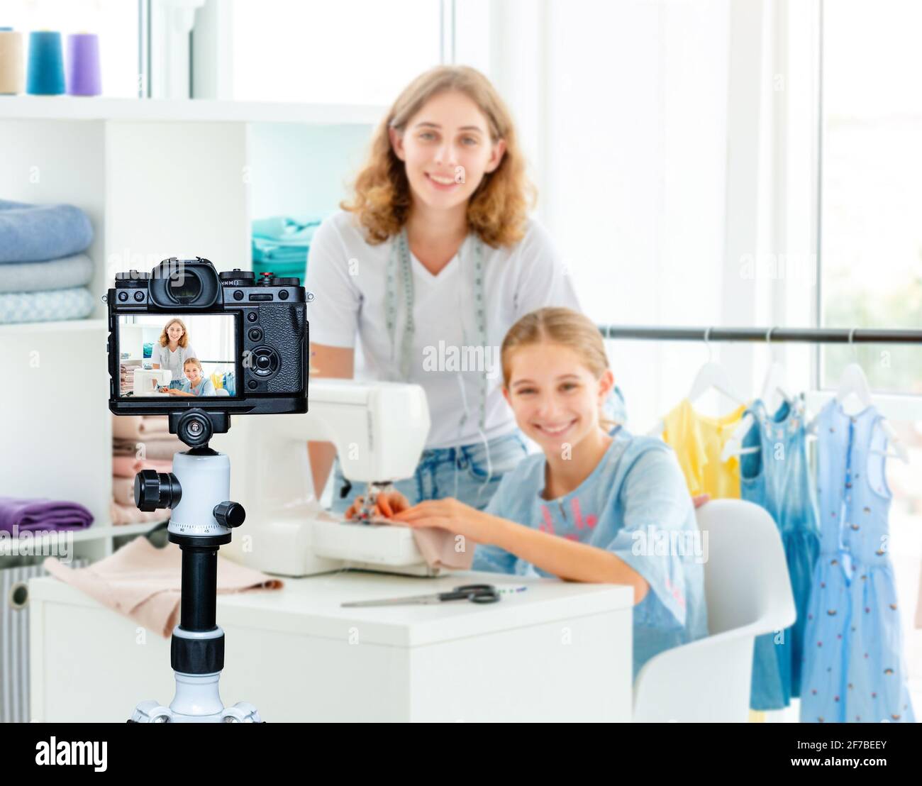 Tailoring school hi-res stock photography and images - Alamy