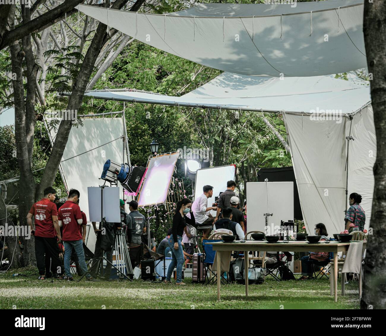 Film crew positions hi-res stock photography and images - Alamy