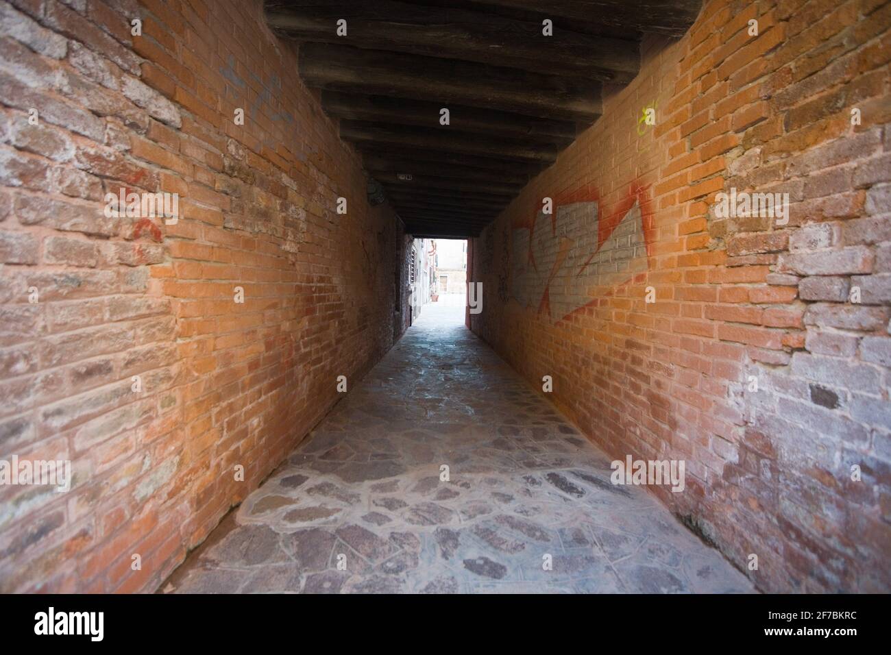 Gateway austria hi-res stock photography and images - Alamy