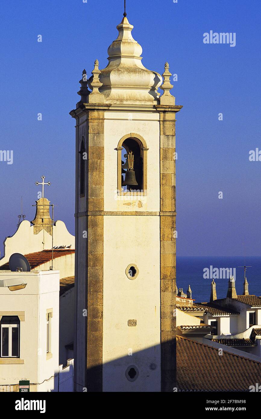 Old town in albufeira algarve hi-res stock photography and images - Alamy