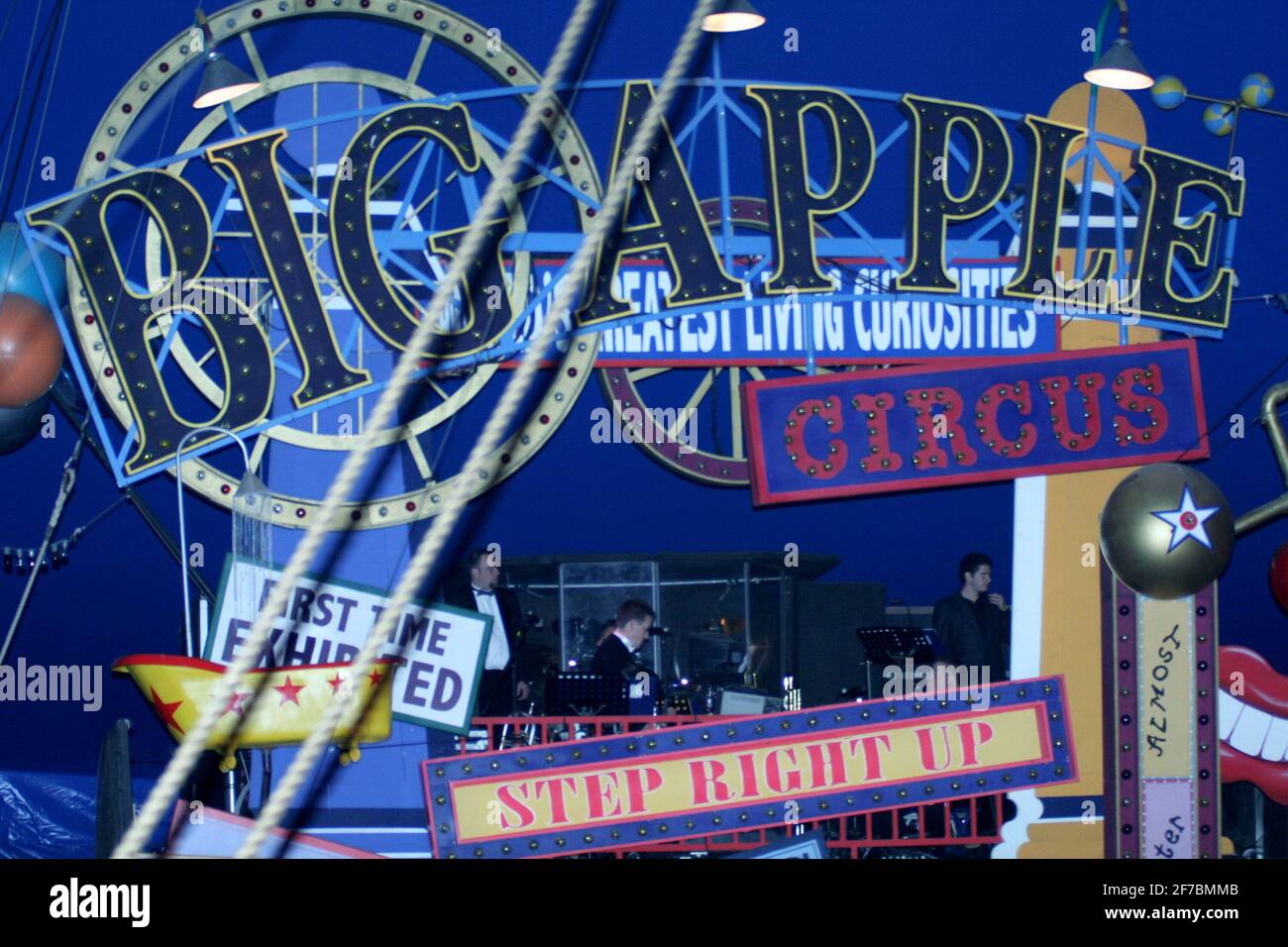 New York, NY, USA. 10 November, 2006. Atmosphere at the Opening Night ...