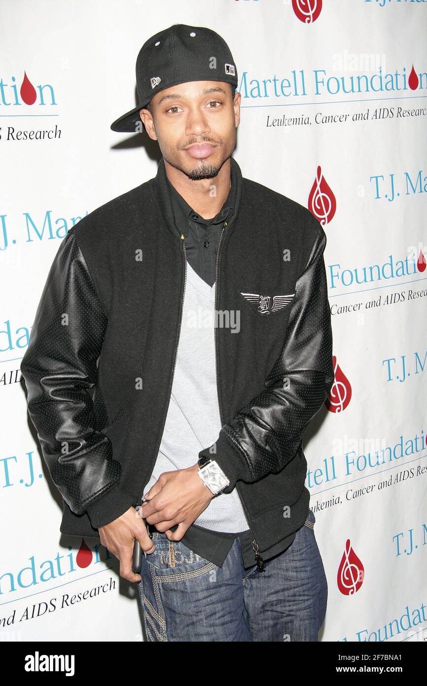 Bet host hi-res stock photography and images - Alamy