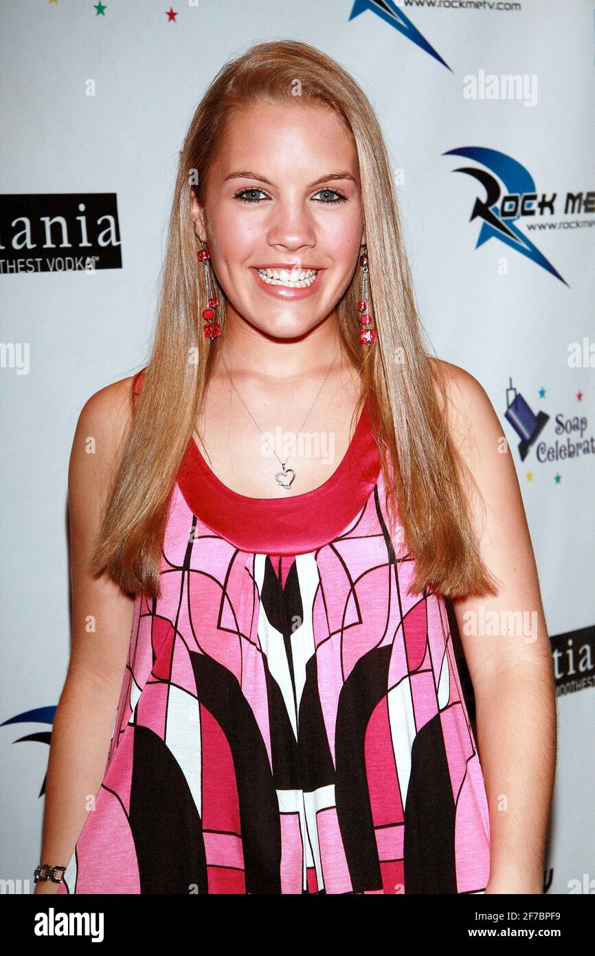 Kristen alderson hi-res stock photography and images - Alamy