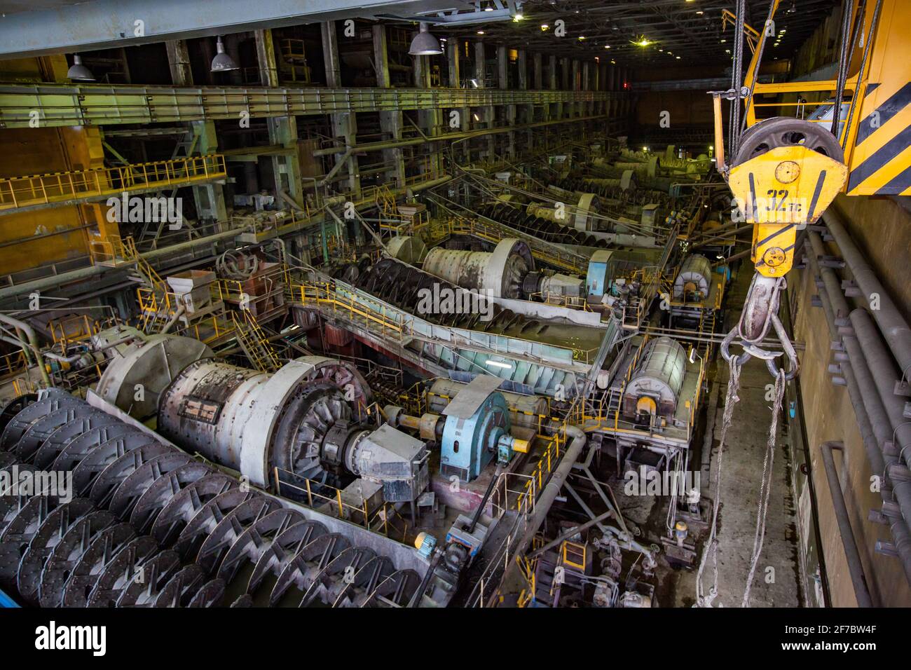 Black powder factory hi-res stock photography and images - Alamy