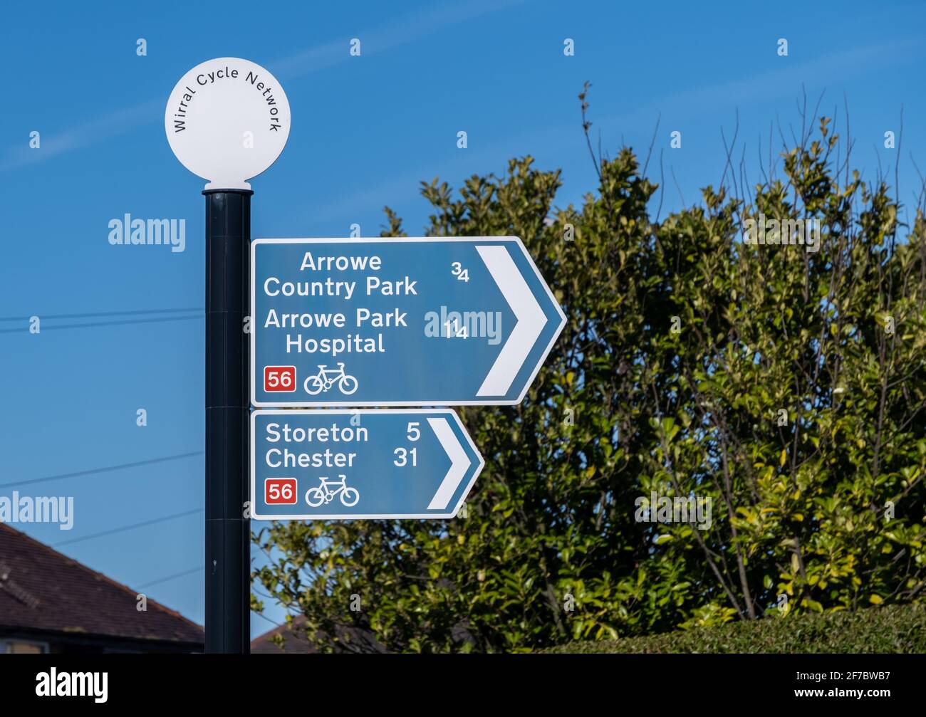 wirral cycle network sign Upton Wirral in February 2021 Stock Photo - Alamy