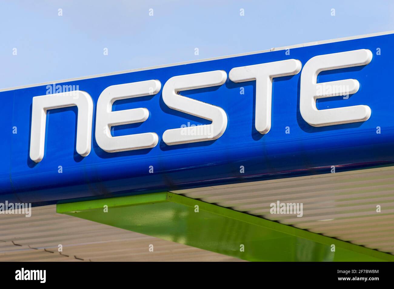 Neste diesel station hi-res stock photography and images - Alamy