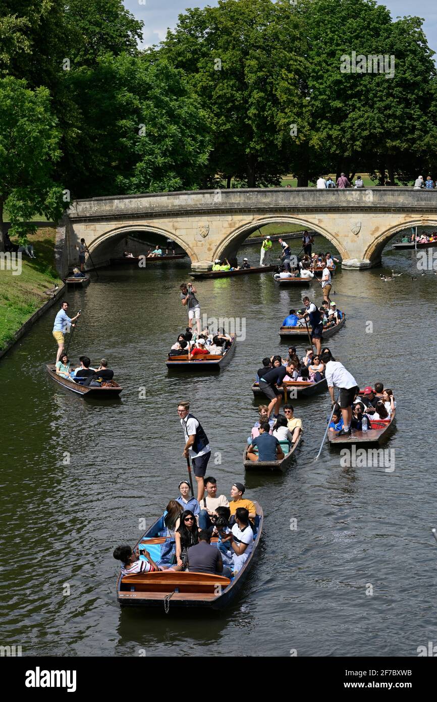 Cambridge Street Life Stock Photo - Alamy