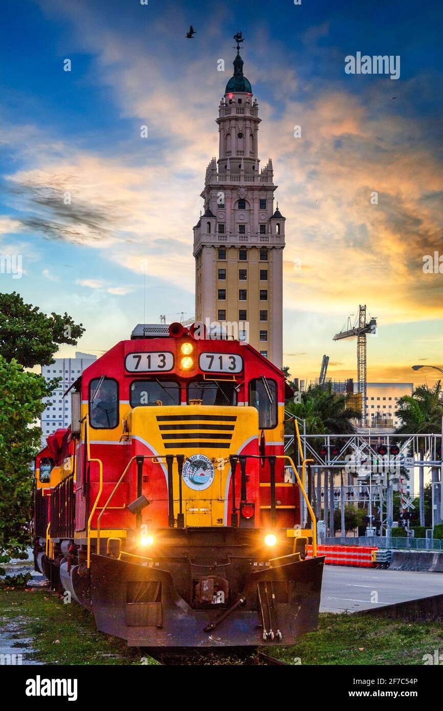 Train and the Freedom Tower, Miami, Florida Stock Photo - Alamy