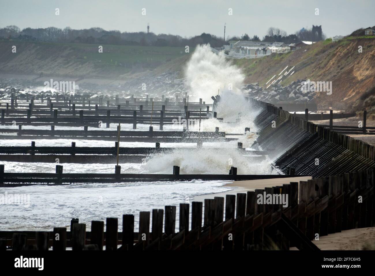 Rough north sea waves hi-res stock photography and images - Alamy