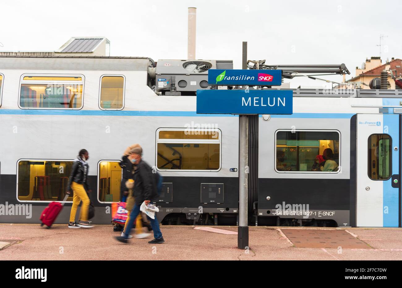 Melun station hi-res stock photography and images - Alamy