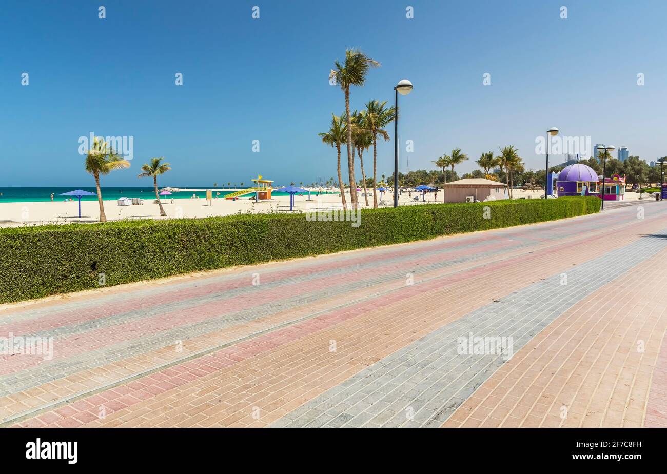 Dubai, UAE - March 04, 2021: Al Mamzar Beach in Dubai Stock Photo - Alamy