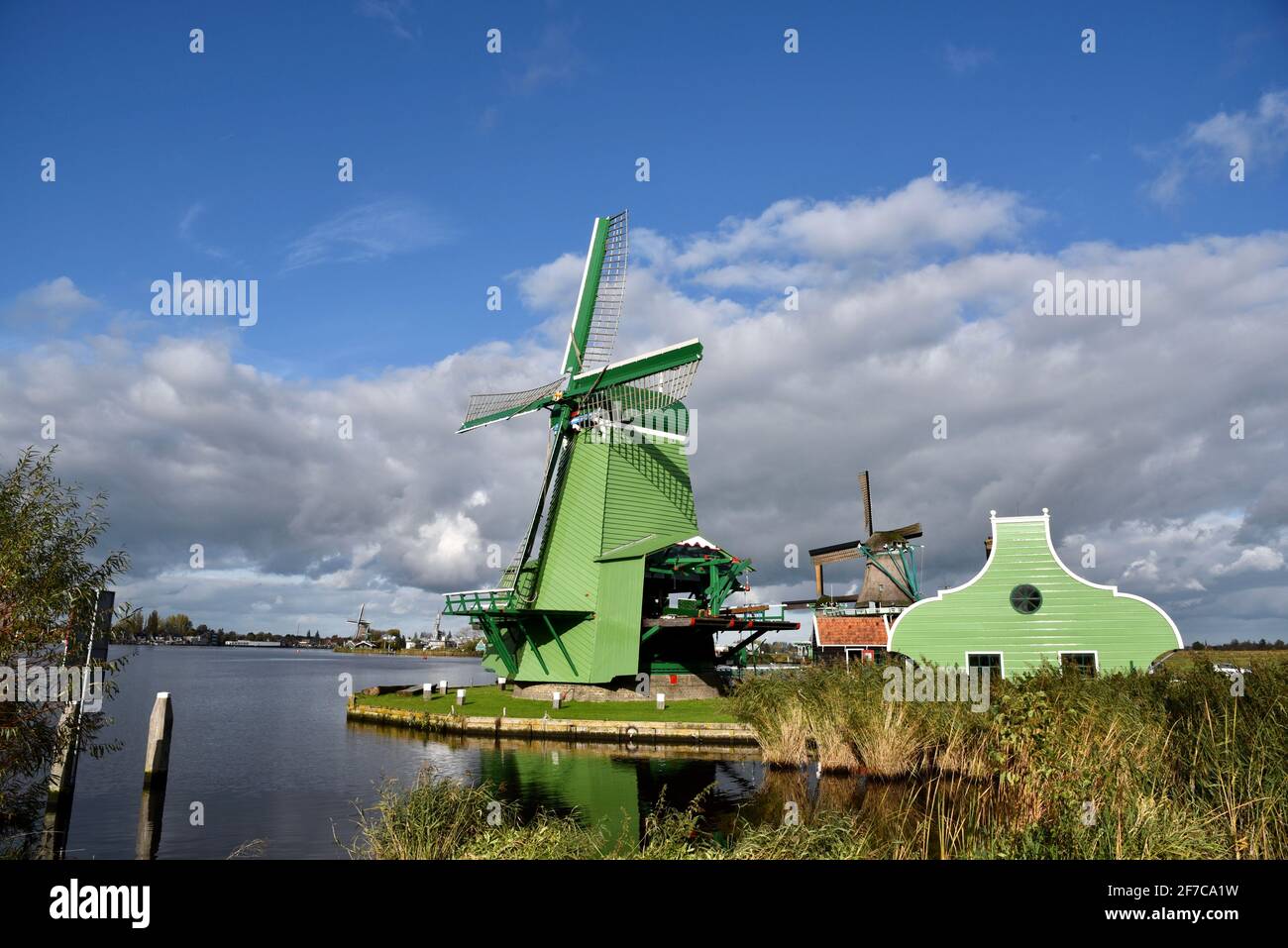 Museum zaanse tijd museum van het nederlandse uurwerk hi-res stock ...