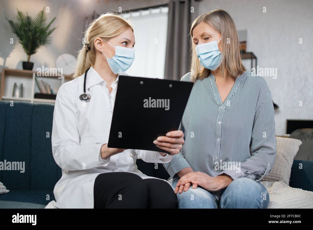 Anamnesis examination hi-res stock photography and images - Alamy