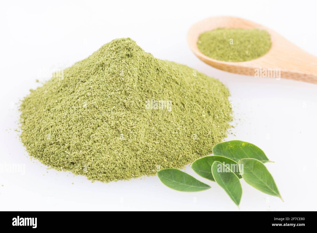 Fresh leaves and moringa powder - Moringa oleifera. Top view Stock ...