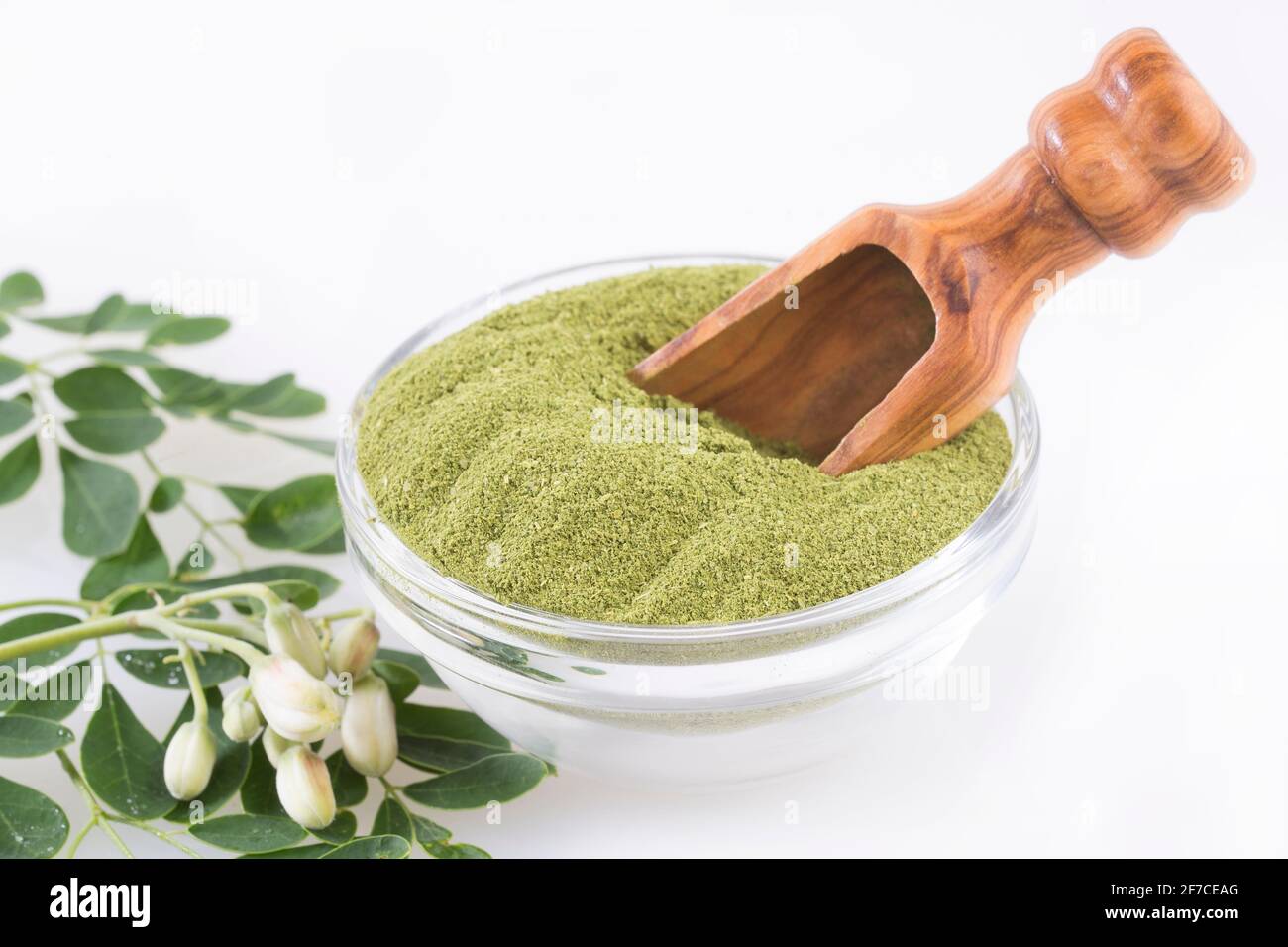 Fresh leaves and moringa powder - Moringa oleifera. Top view Stock ...