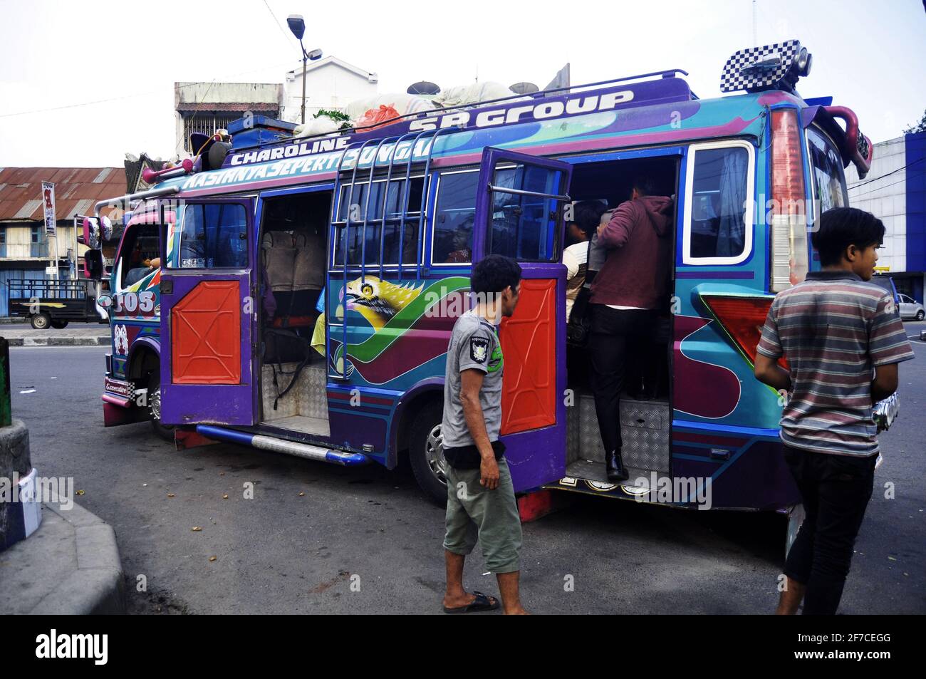 Lorry transport indonesia hi-res stock photography and images - Alamy