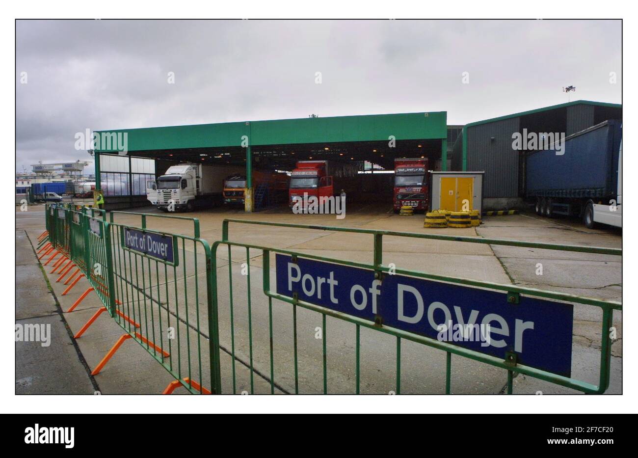 Trucks at dover Cut Out Stock Images & Pictures - Alamy
