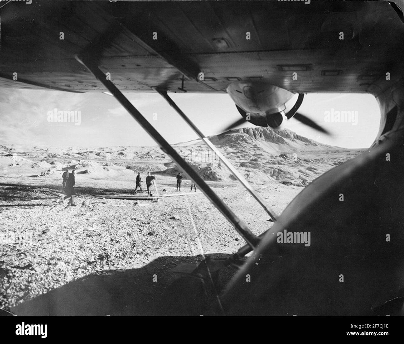 1957 aircraft hi-res stock photography and images - Alamy