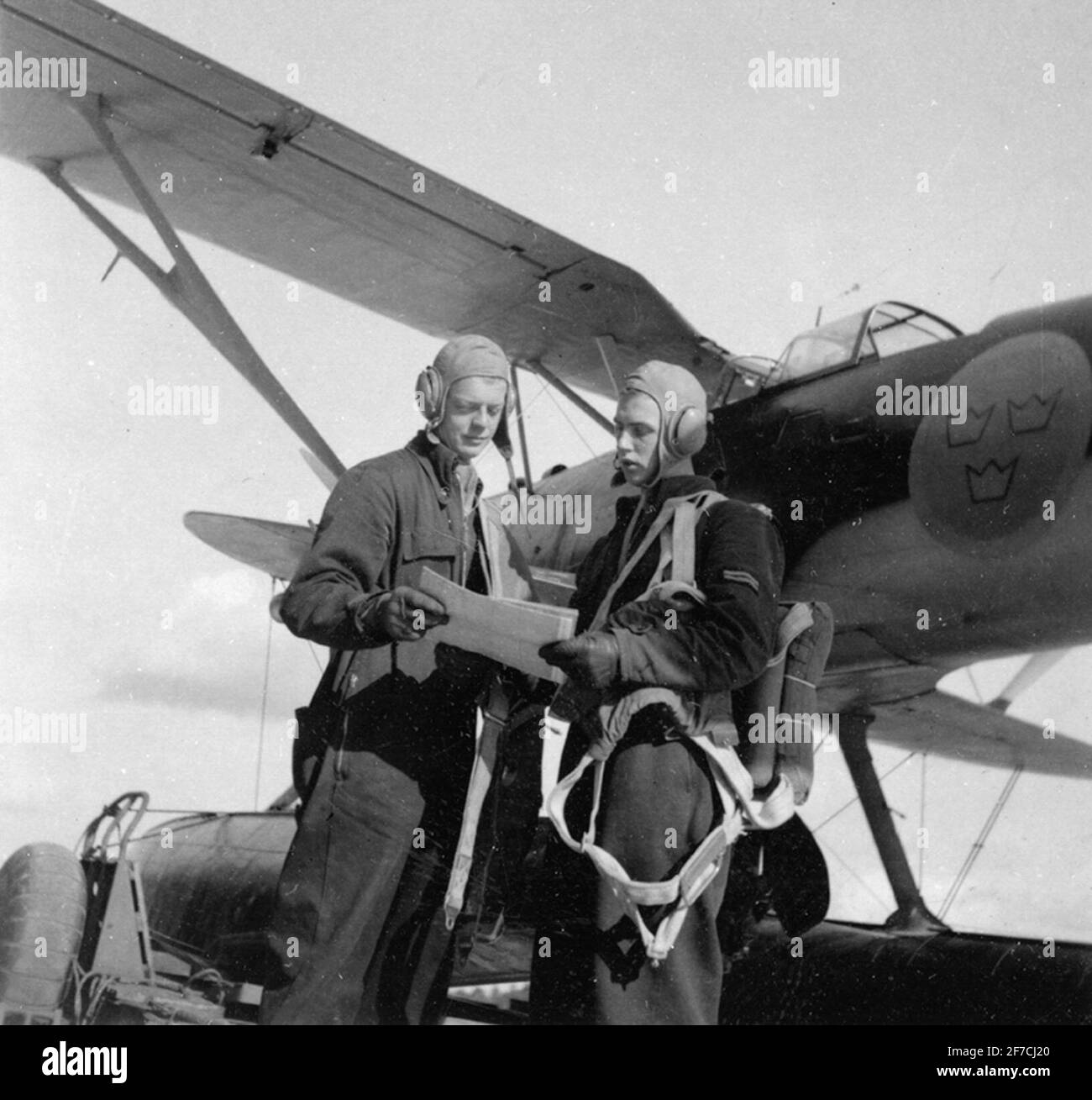 Map reading at aircraft 12 at GFSU, basic aircraft map reading at ...