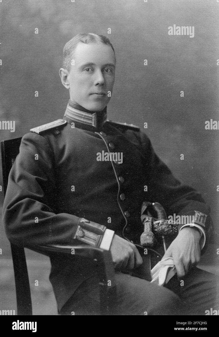 Portrait of military air pioneer Hilding Pfeiff, 1910s . Portrait of ...