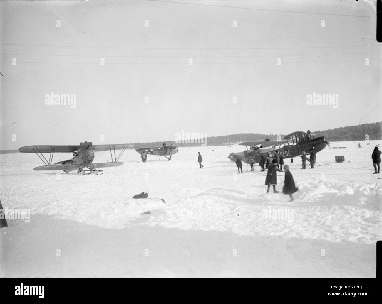 Winter airport Black and White Stock Photos & Images - Alamy