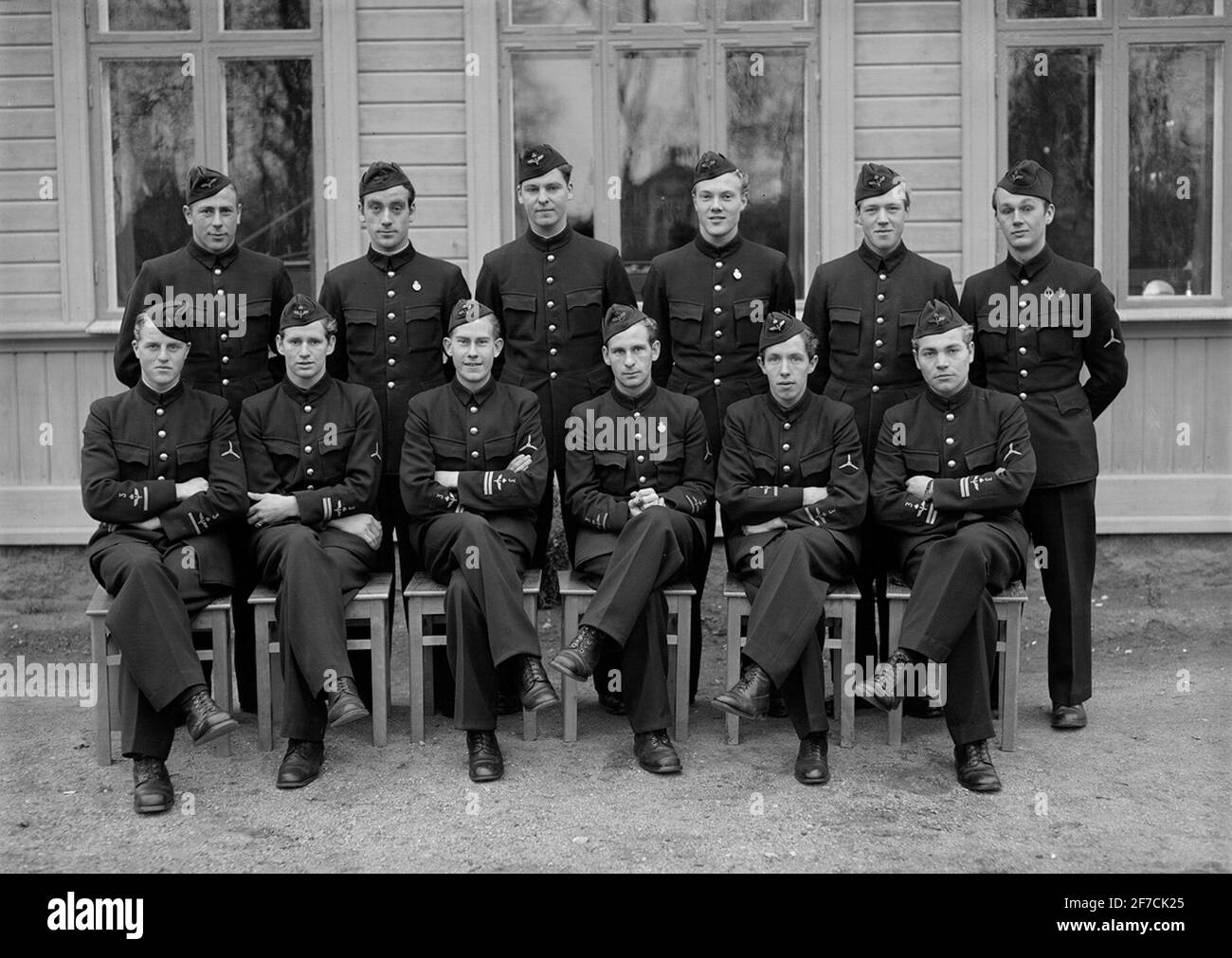 Pupils at the Flying School of Aircraft Mechanic on F 3 Östgöta Flight ...