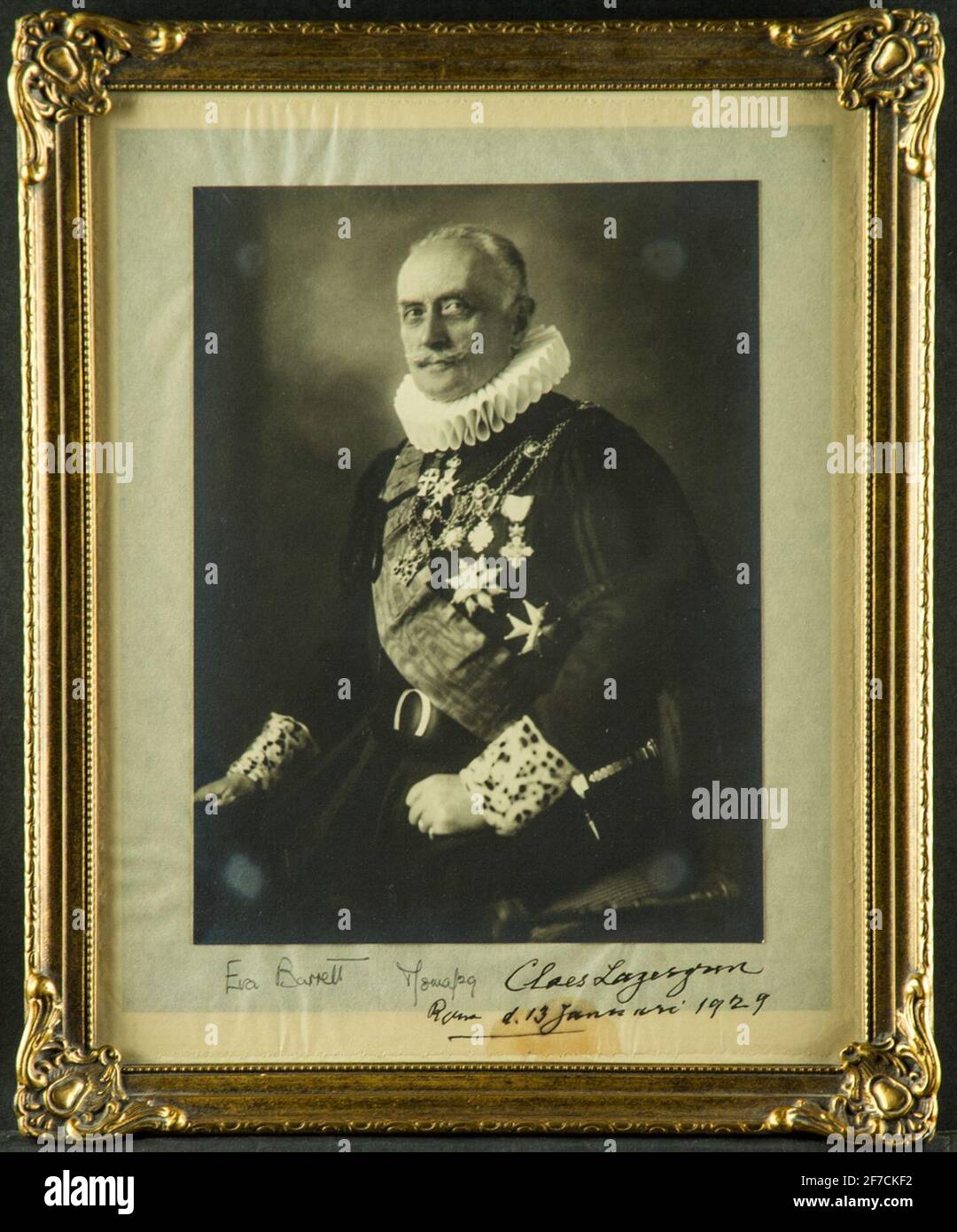 Photo of awning Claes Lagergren Photo of awning Claes Lagergren ...