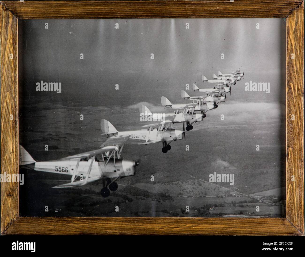 Aircraft Sk 11 A Da Havilland Tiger Moth in the air Motifs: Aircraft Sk 11 A De Havilland Tiger ...