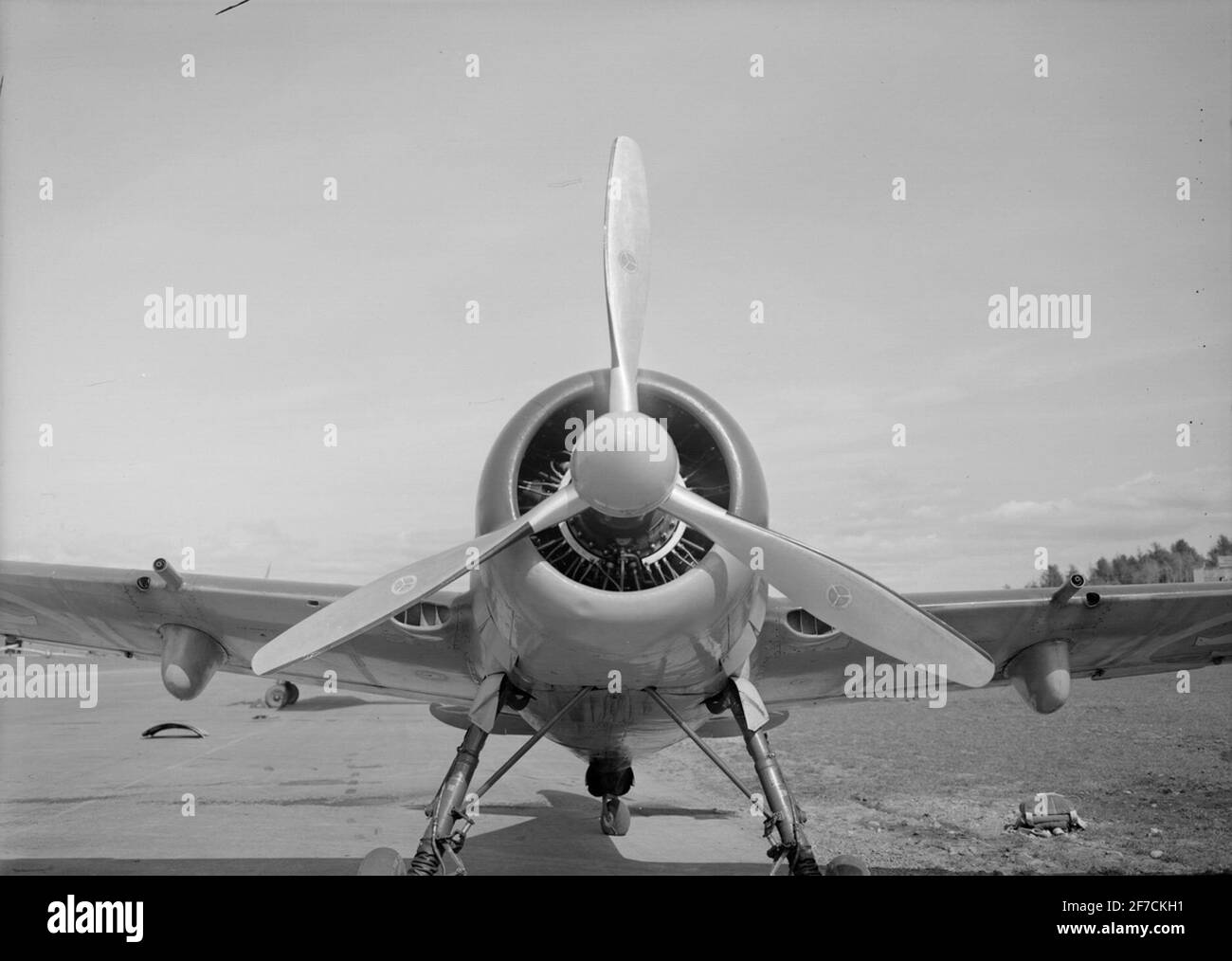 Close up front aircraft Black and White Stock Photos & Images - Alamy