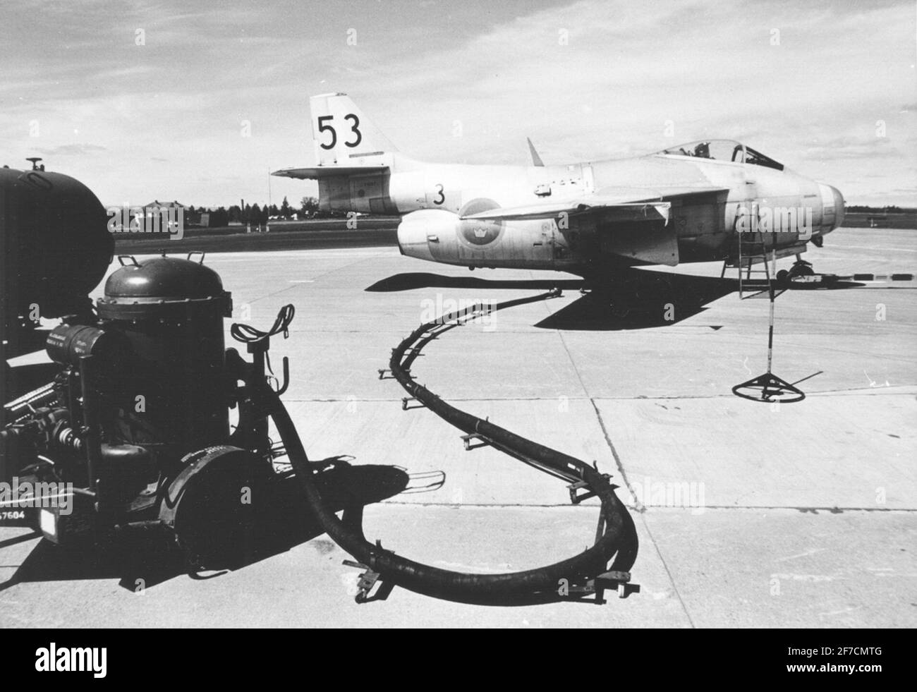 Aircraft J 29 Thin Thin Airplane J 29 The barrel associated F 3 ore is ...