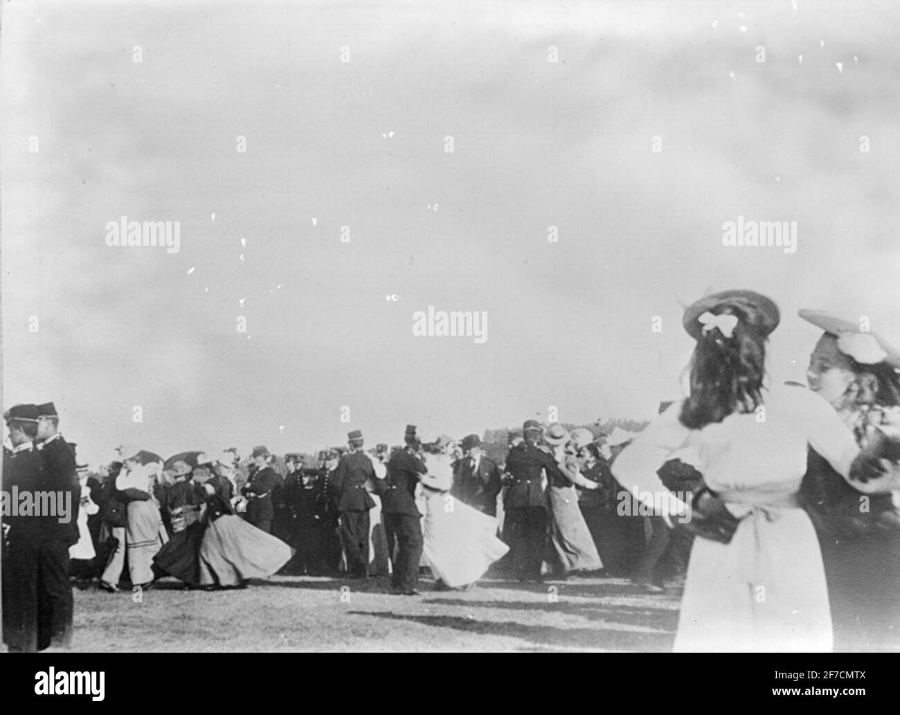 Old ore, dance dance. Men and women on fields on the ore Stock Photo ...