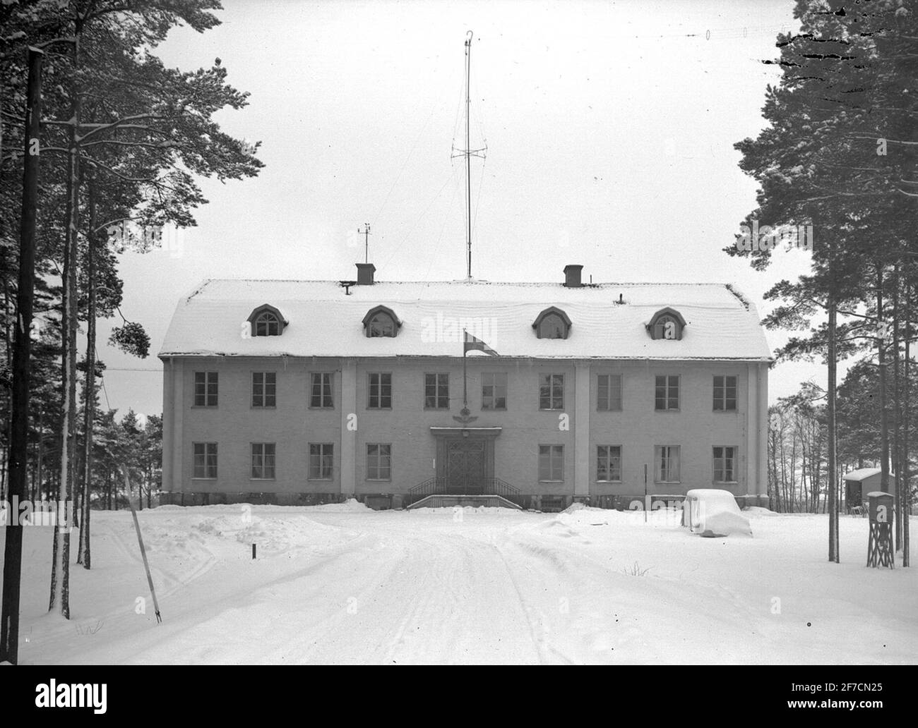 Chancellor building on F 2, 1937 Chancellor building at F 2 Hänernäs in ...