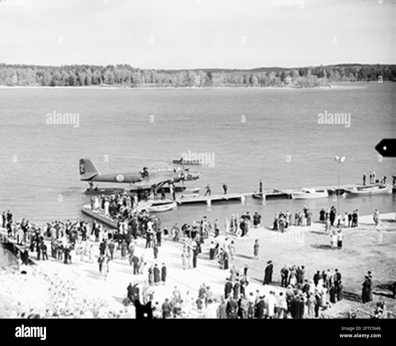 Air Force day at F 2, 1942 aircraft, ships and people at the grind at ...