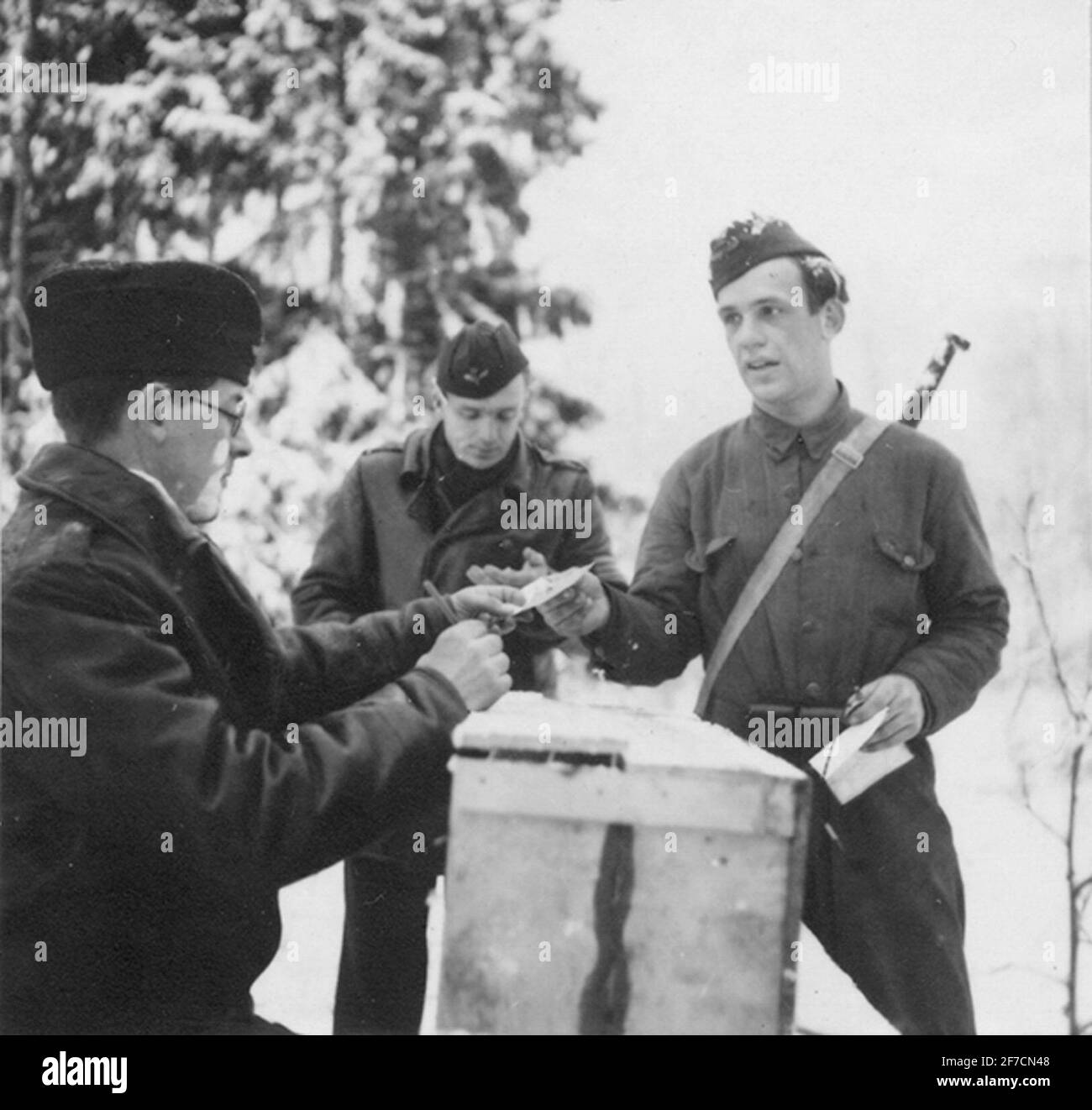 Winter 1940 hi-res stock photography and images - Alamy