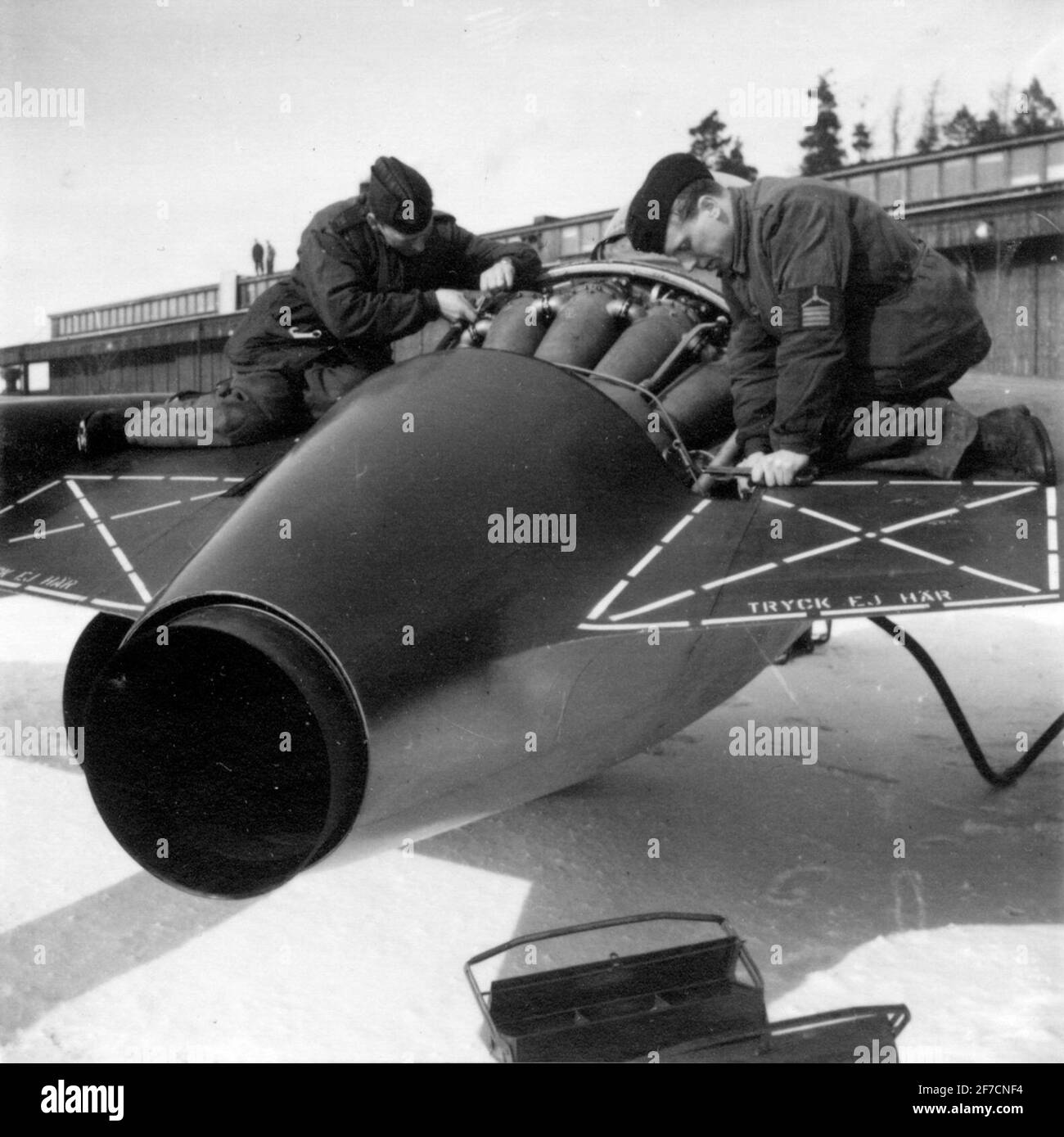 Service of aircraft J 28, 1950s Motifs: Service of aircraft J 28 In ...