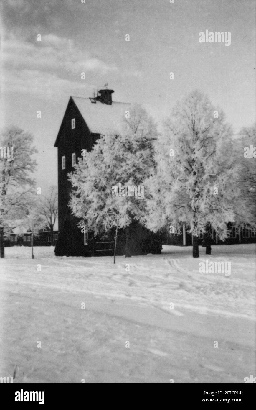 The water tower on F 3, winter time 1946 The water tower at F 3 Östgöta ...