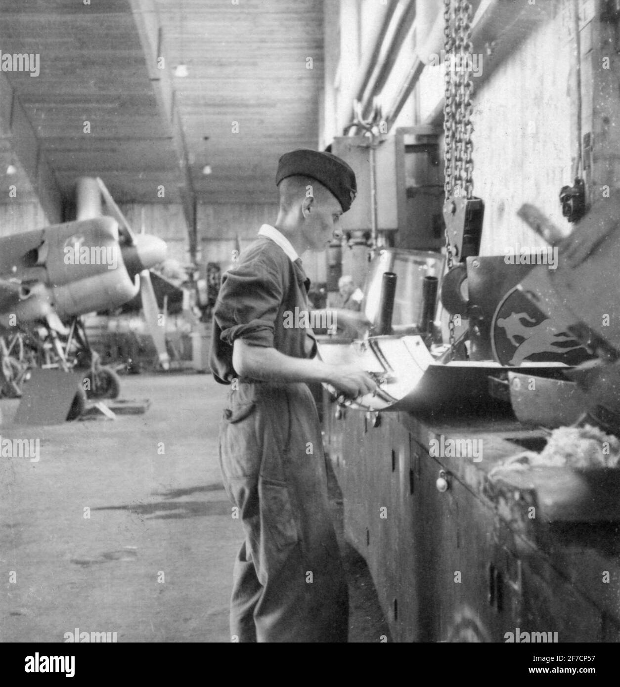 Aerial cover Black and White Stock Photos & Images - Alamy