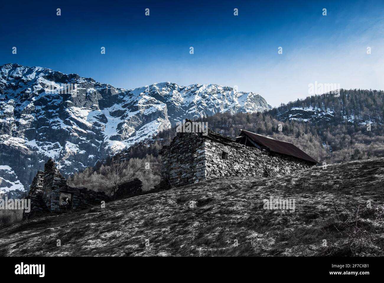 Landscape view of the village of Moneto in the Swiss Alps, with its ...