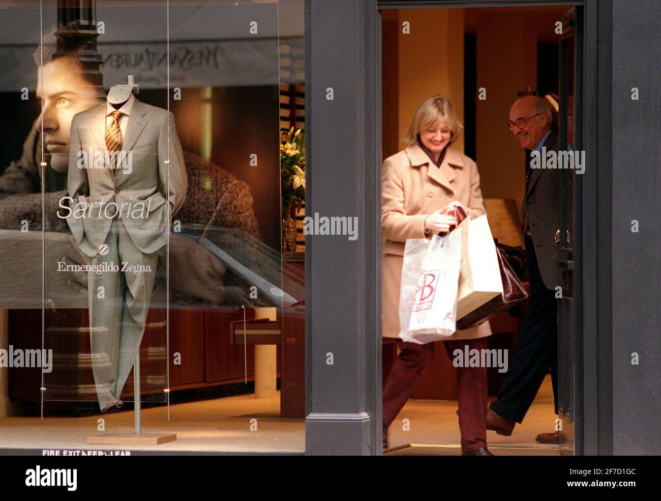 Shops Ermenegildo Zegna on New Bond Street London A happy customer ...
