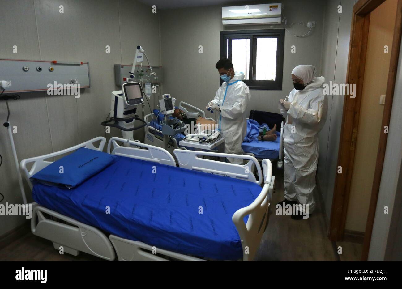 Palestine covid 19 hi-res stock photography and images - Alamy