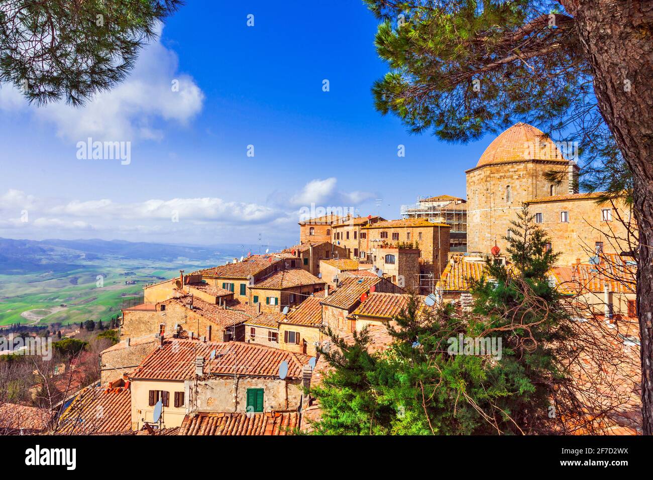 Historic medieval towns (borgo) of Tuscany, Volterra. Italy travel and ...