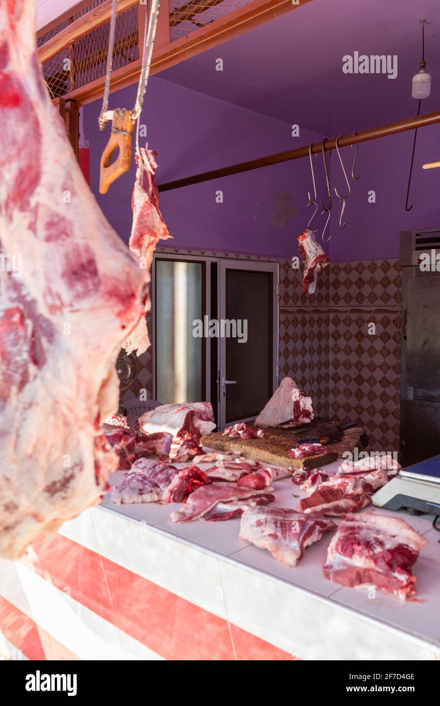 White butcher tiles hi-res stock photography and images - Alamy