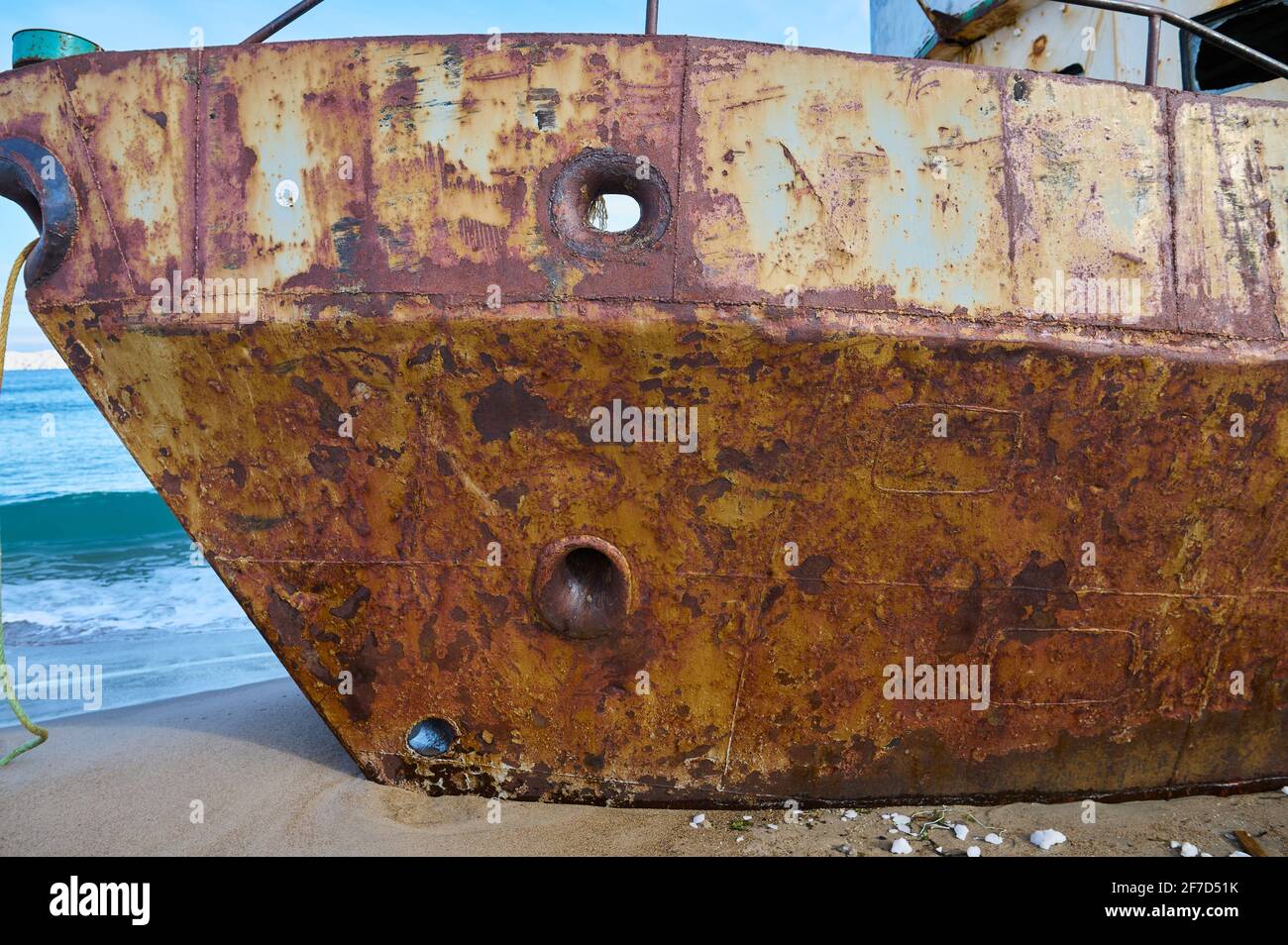 vintage old rusty sailing ship in need of repair Stock Photo - Alamy