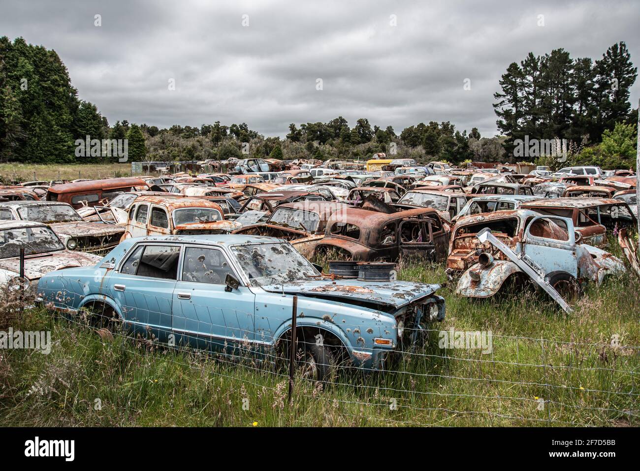 Abandoned coach road hi-res stock photography and images - Alamy