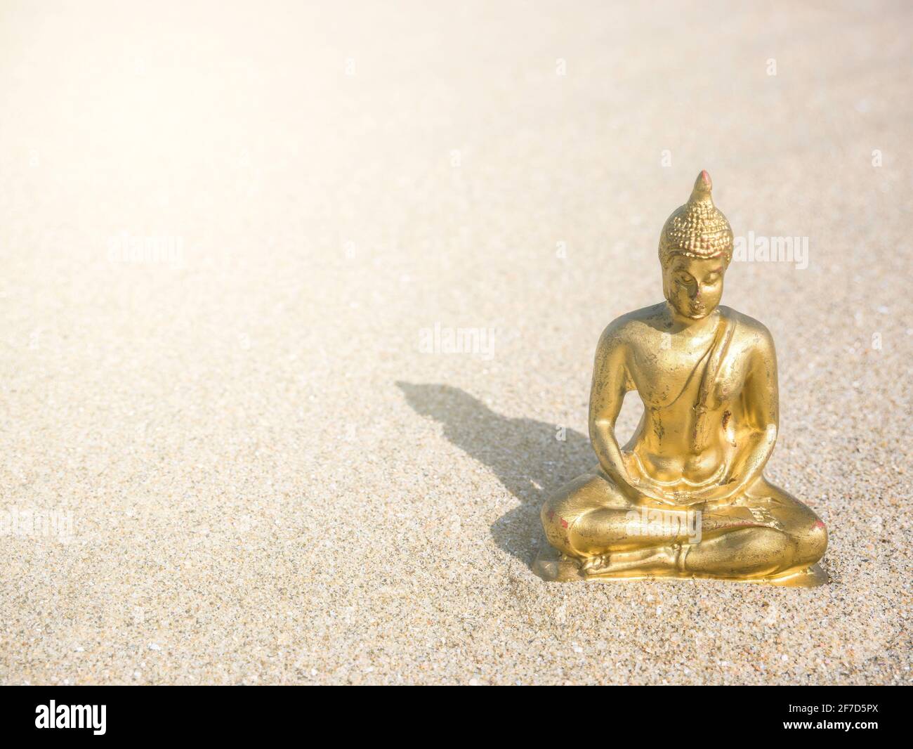 Buddharupa statue hi-res stock photography and images - Alamy