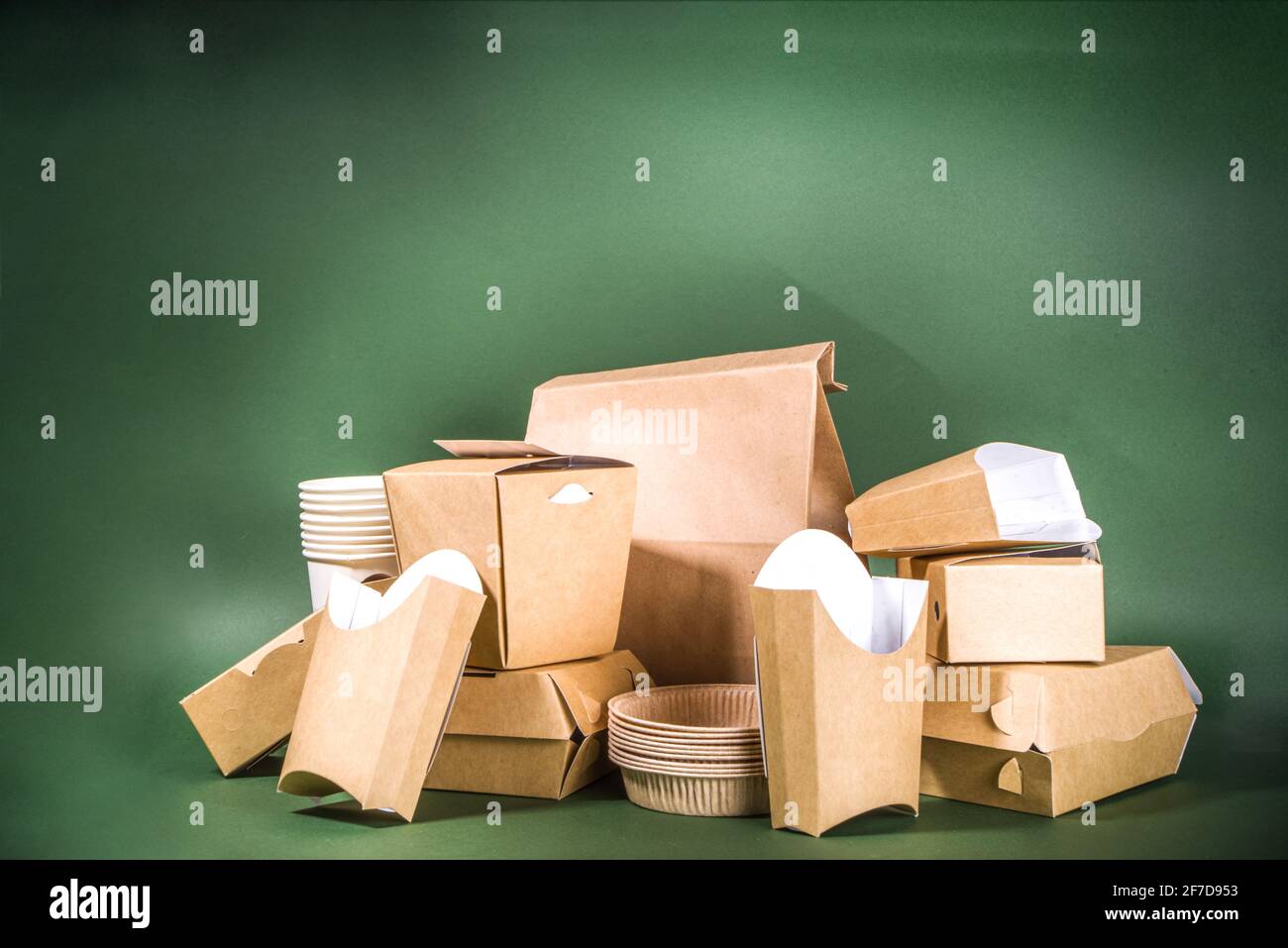 Cardboard fast food and drink packaging concept. Set of various ...