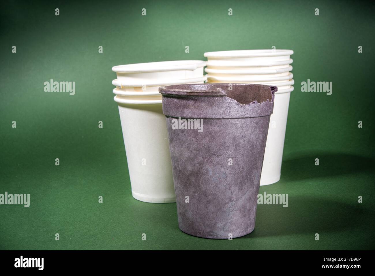 Waste-free life, eco-friendly concept. Edible and paper drink cups ...