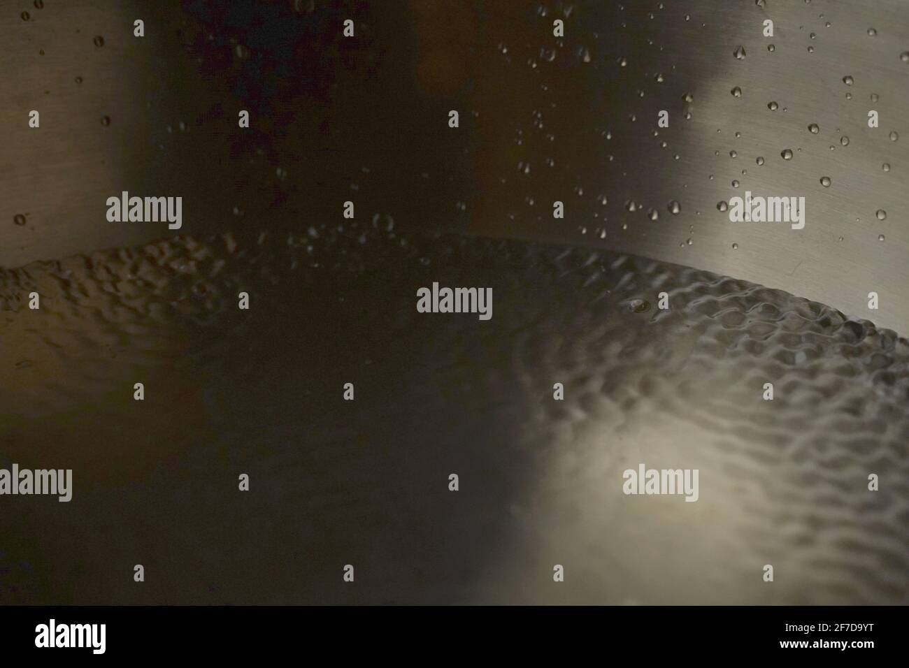 The sound drops hi-res stock photography and images - Alamy