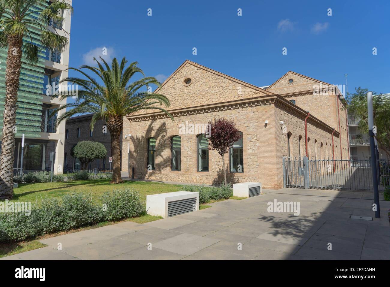 Pavement model hi-res stock photography and images - Alamy