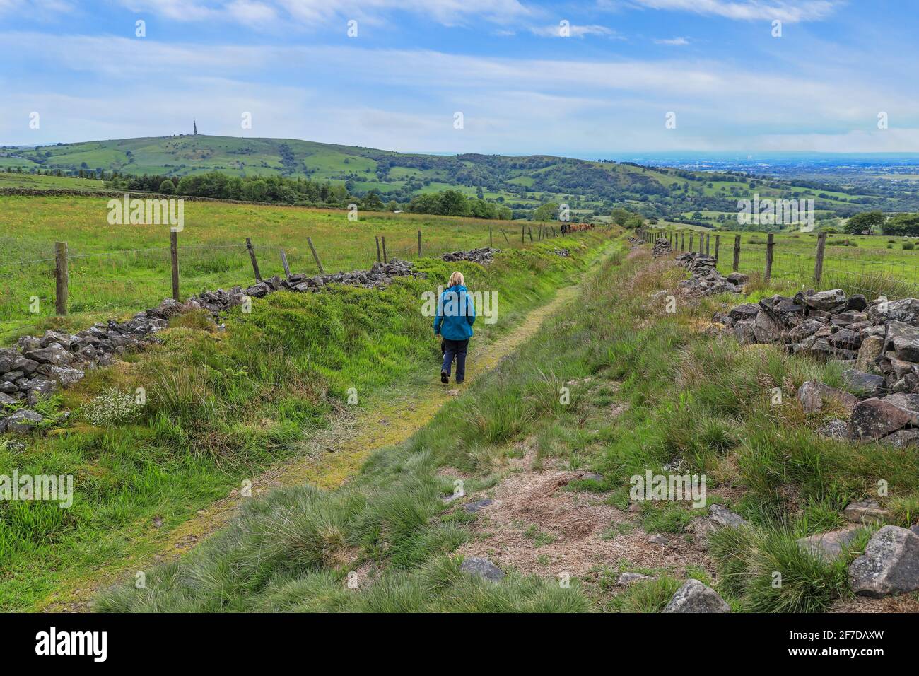 Path dry stone walls woman hi-res stock photography and images - Alamy